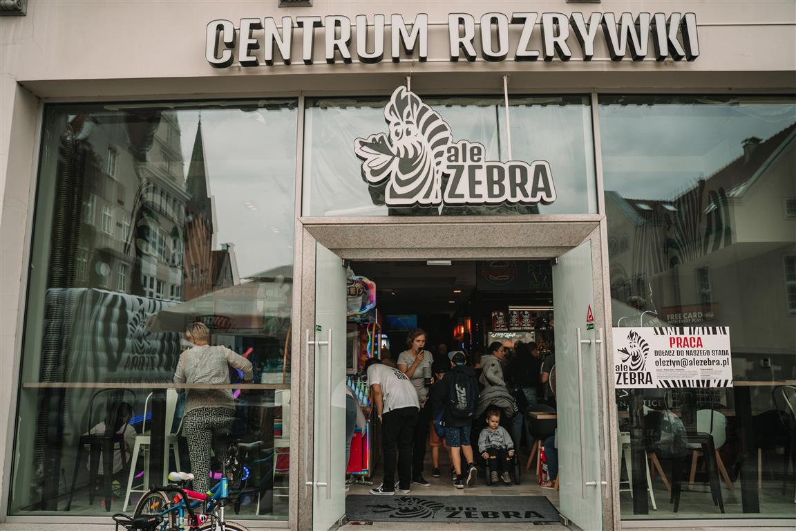 Nowe centrum rozrywki na starówce dopiero otwarte, a już ktoś je okradł